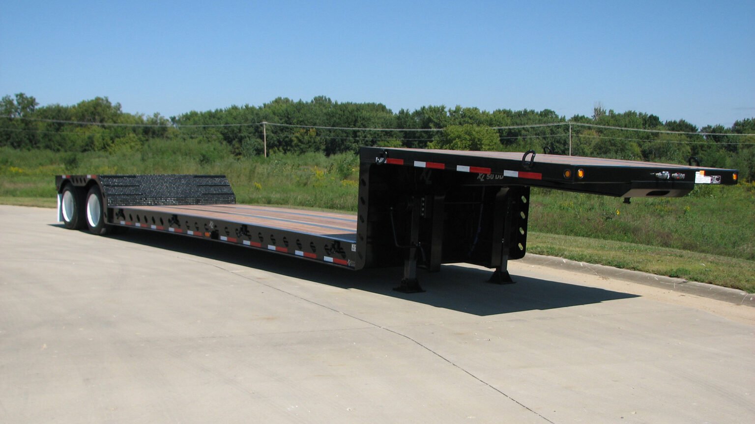 Fixed-Neck Double Drop - XL Specialized Trailers