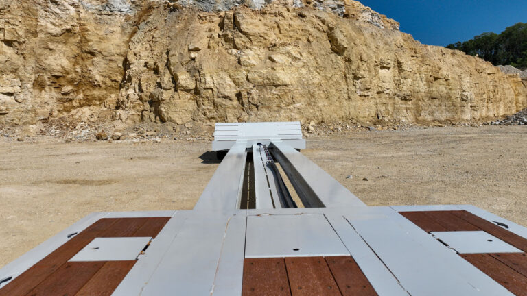 XL Mechanical Detachable Extendable - XL Specialized Trailers