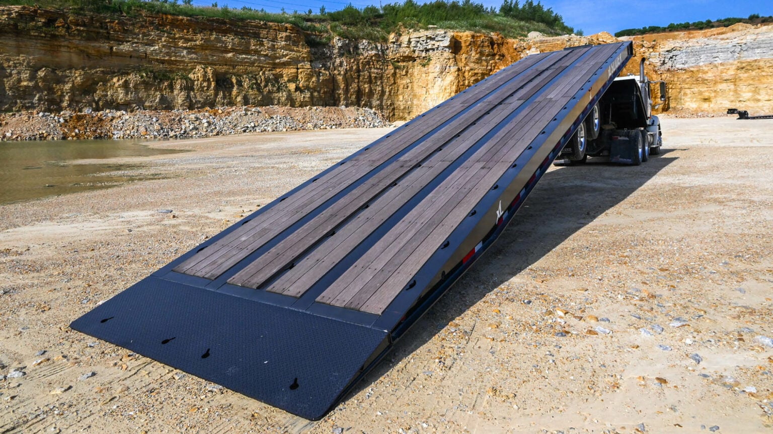XL Slide Axle - XL Specialized Trailers